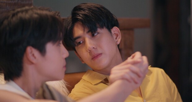 “ซี” ไม่ท้อ!! ขอทำเต็มที่เพื่อ 2 บทบาทที่ต่างสุดขั้ว ในซีรีส์ “Vice Versa รักสลับโลก” | WOOPMAG.COM